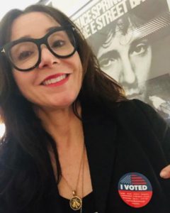 Meet the Ex-Wife of Jason Nash - Marney Hochman! - Featured Biography