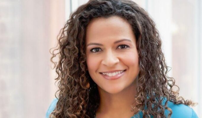 Alison Stewart Net Worth, Career, Salary, Married, Husband!