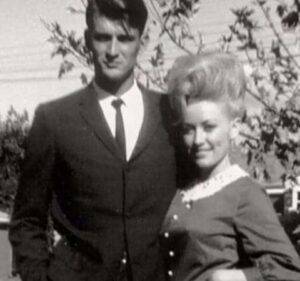 Carl Thomas Dean Married, Wife, Kids, Net Worth, Career! - Featured ...