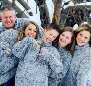 Natalie Tysdal - Age, Net Worth, Husband, Children, Bio, Wiki